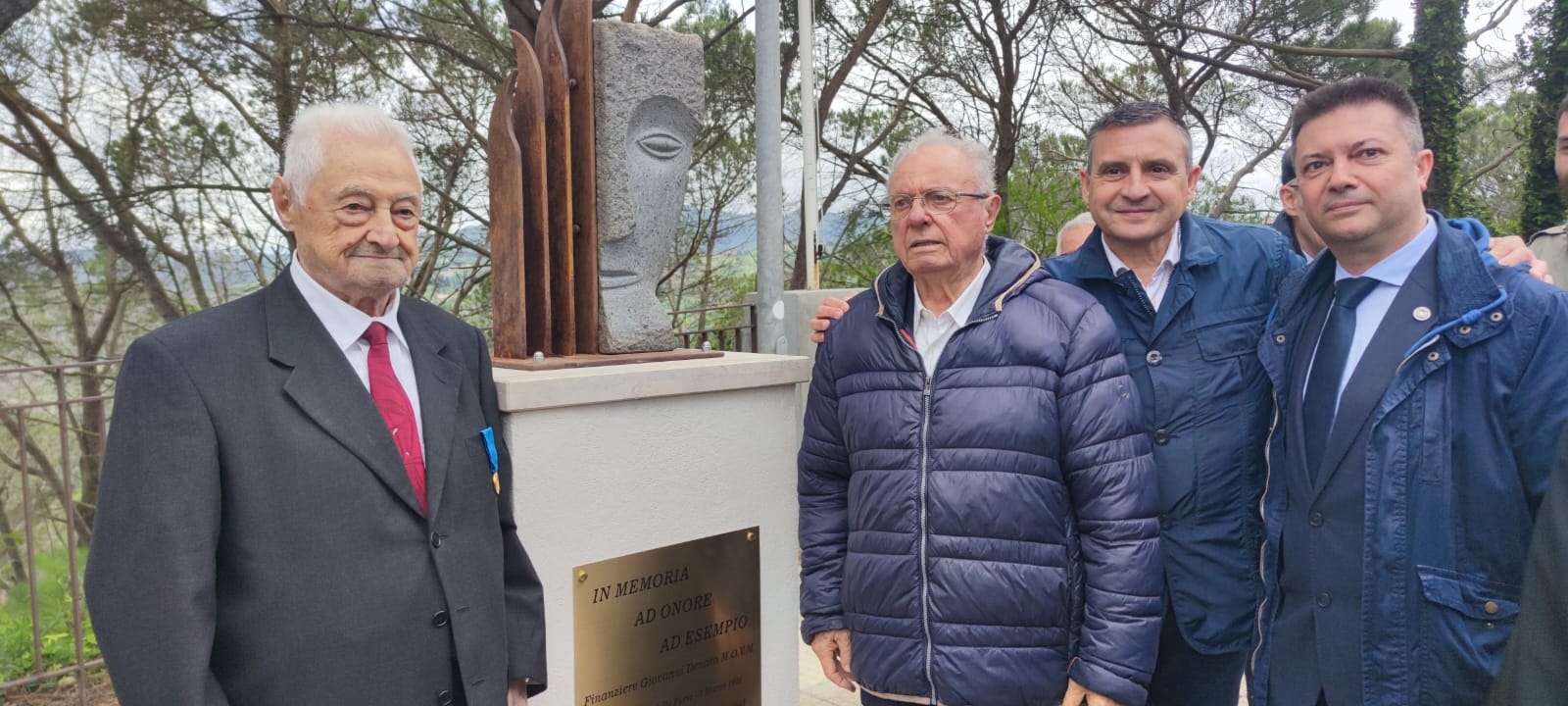 IN MEMORIA DEL FINANZIERE M.O.V.M. GIOVANNI DENARO. IL SILF PRESENTE ...